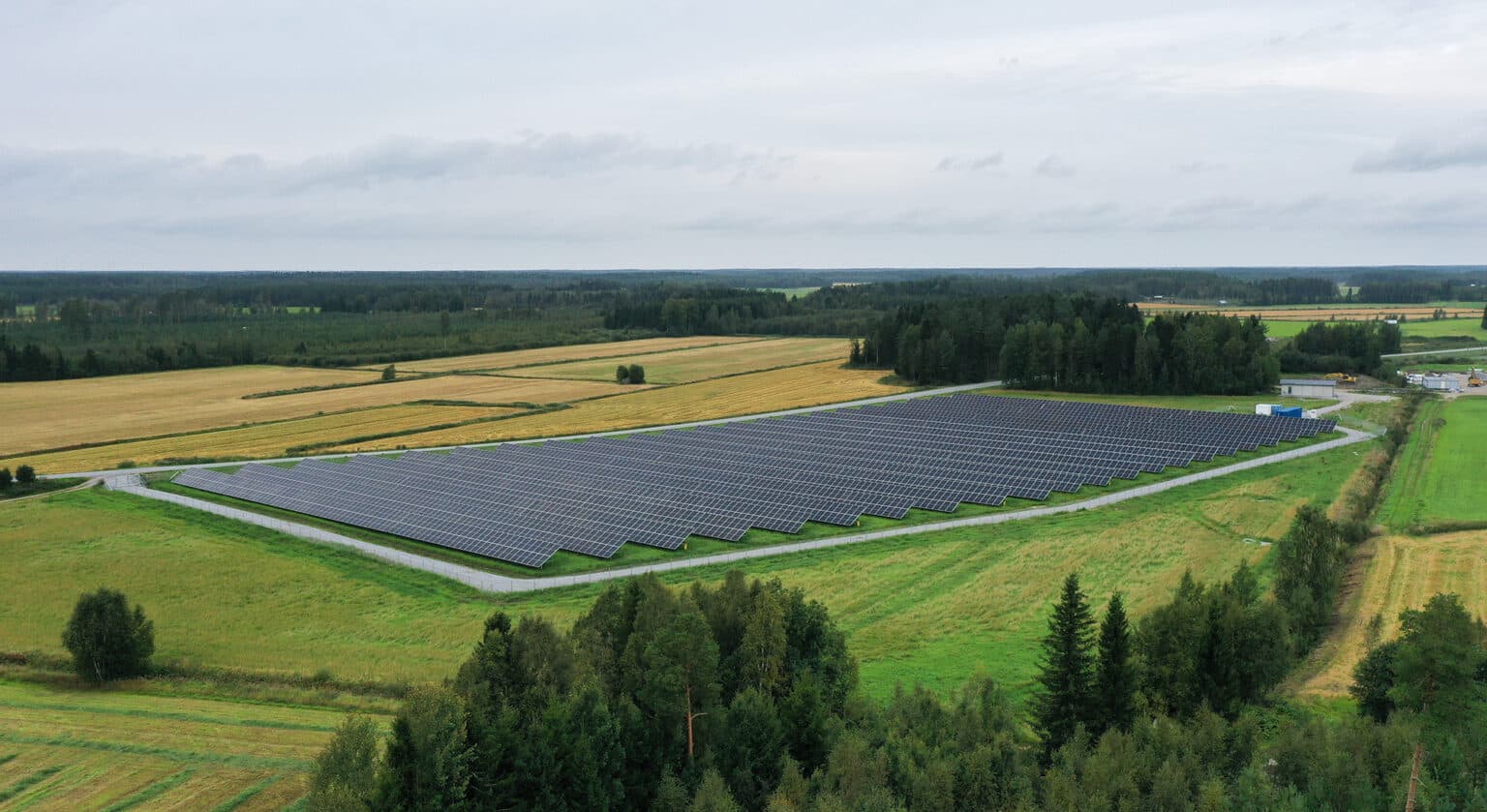 Oomi Solar toimitti Mirka Oy:lle aurinkopuiston osana ...